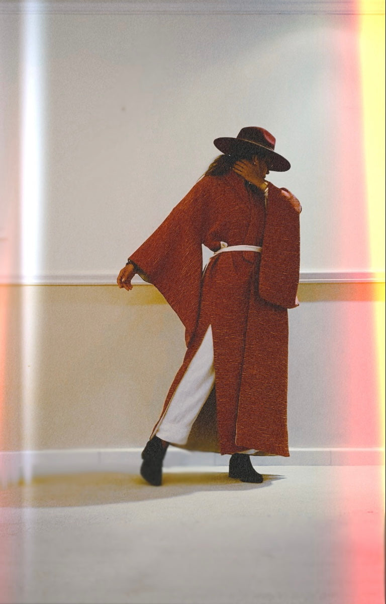 kimono empress (red) – Yogi.sphere